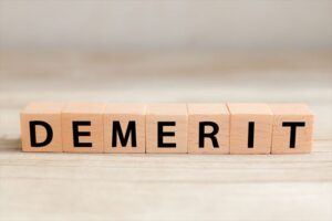 【教えて！】介護現場で活用されるSPDCAサイクルとは？特徴やメリット・デメリットを解説 - Shift Life（シフトライフ ...